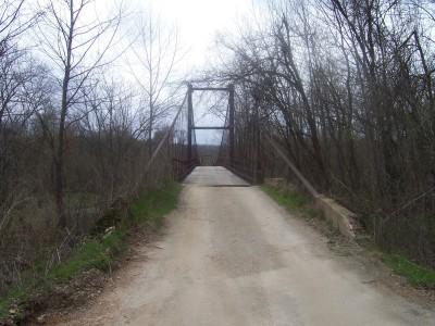 Bridge Hunter - Save the Historical Brumley Swinging Bridge